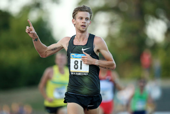 Brett Robinson Celebrates Winning Albie Thomas Editorial Stock Photo ...