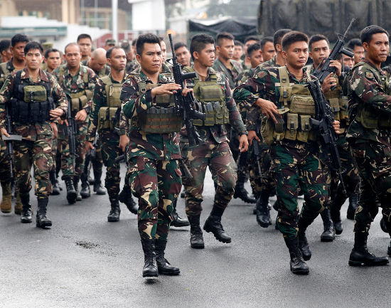Filipino Soldiers Gather Inside Camp Aguinaldo Editorial Stock Photo ...