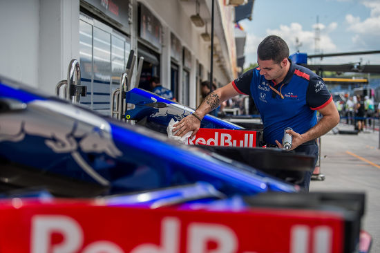 Mechanic Red Bull Team Works Paddock Editorial Stock Photo - Stock ...