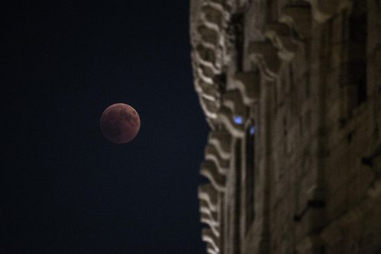 Moon Turns Red During Total Lunar Editorial Stock Photo - Stock Image ...