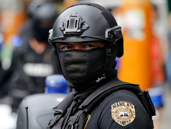 Elite Filipino Swat Member Stands Guard Editorial Stock Photo - Stock ...