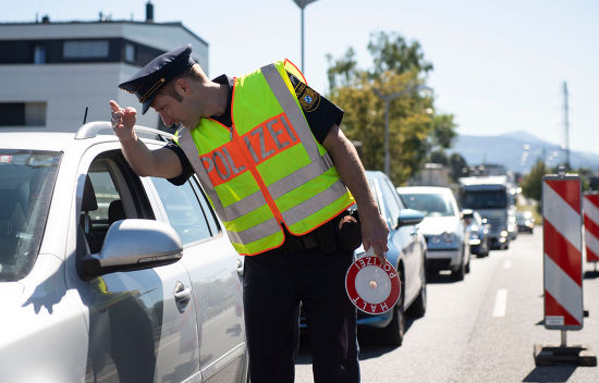 Bavarian Border Police Check Cars Control Editorial Stock Photo - Stock ...