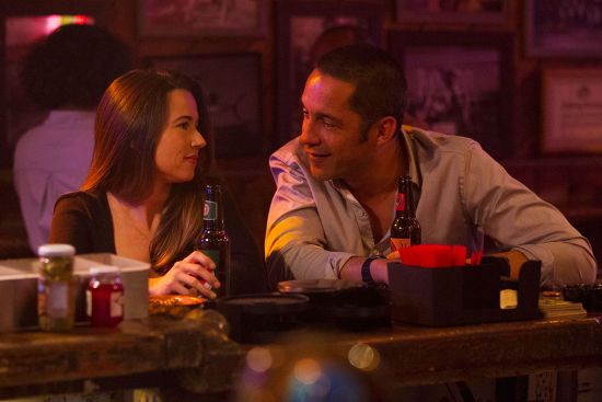 Linda Cardellini Meg Rayburn Enrique Murciano Editorial Stock Photo ...