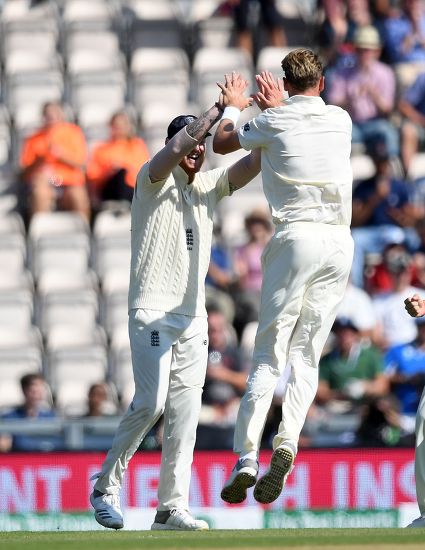 Stuart Broad Ben Stokes Celebrate Wicket Editorial Stock Photo - Stock ...