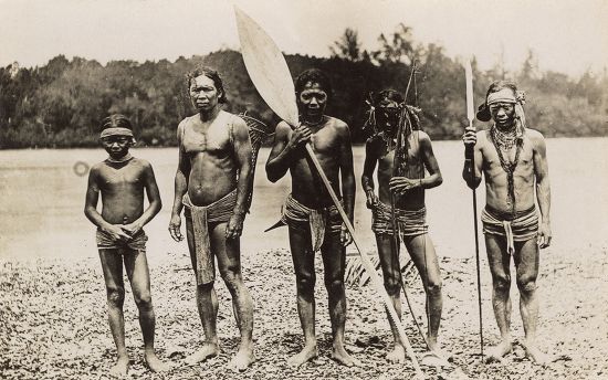Four Polynesian Men Boy Armed Spear Editorial Stock Photo - Stock Image ...