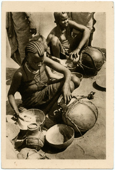 Chad Milk Sellers Ndjamena Fortlamy Unattributed Editorial Stock Photo ...