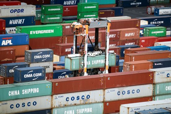 French Dockers Work On Port Loading Editorial Stock Photo - Stock Image ...