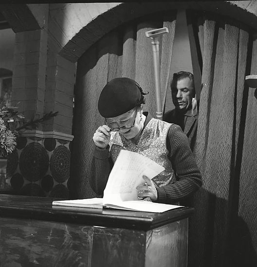 Lynne Carol Martha Longhurst Alister Williamson Editorial Stock Photo ...