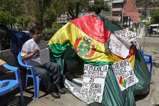 Activists Camp During Hunger Strike La Editorial Stock Photo - Stock ...