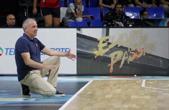 Turkeys Head Coach Ekrem Memnun Reacts Editorial Stock Photo - Stock ...