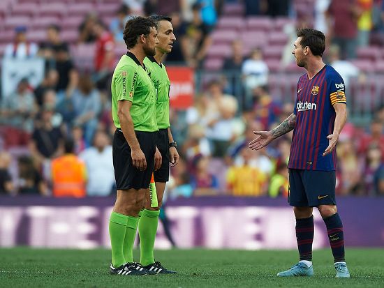 Lionel Messi Fc Barcelona Protest Referee Editorial Stock Photo - Stock ...