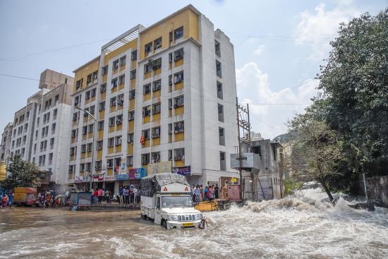 Water Flooded Area Near Dandekar Bridge Editorial Stock Photo - Stock ...