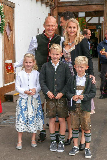 Arjen Robben Family Wife Bernadien Son Editorial Stock Photo - Stock ...