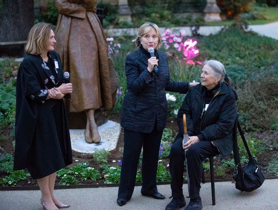 Secretary Hillary Clinton Unveils Statue Eleanor Editorial Stock Photo ...