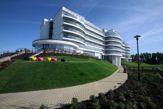 Exterior View New Butlins Ocean Hotel Editorial Stock Photo - Stock ...
