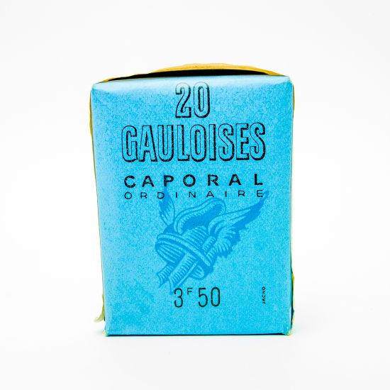 Old Pack Gauloises Typical French Cigarettes - Foto de stock de ...