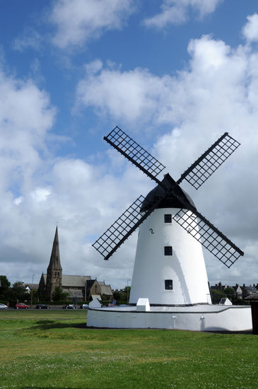 Windmill Church Stjohn Divinelytham Stannslancs Editorial Stock Photo ...