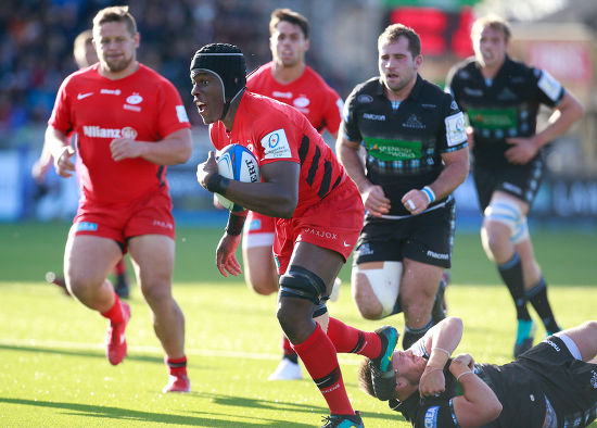 Maro Itoje Saracens Breaks Clear Tackle Editorial Stock Photo - Stock ...