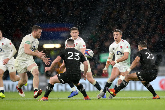 Henry Slade England Flicks Pass Mark Editorial Stock Photo - Stock ...