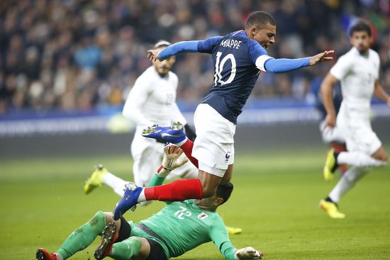 Frances Foreward Kylian Mbappe Tackled By Editorial Stock Photo - Stock ...
