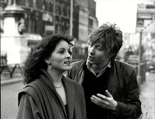 Actor Gerry Sundquist Friend Sue Delfont Redaktionelles Stockfoto ...