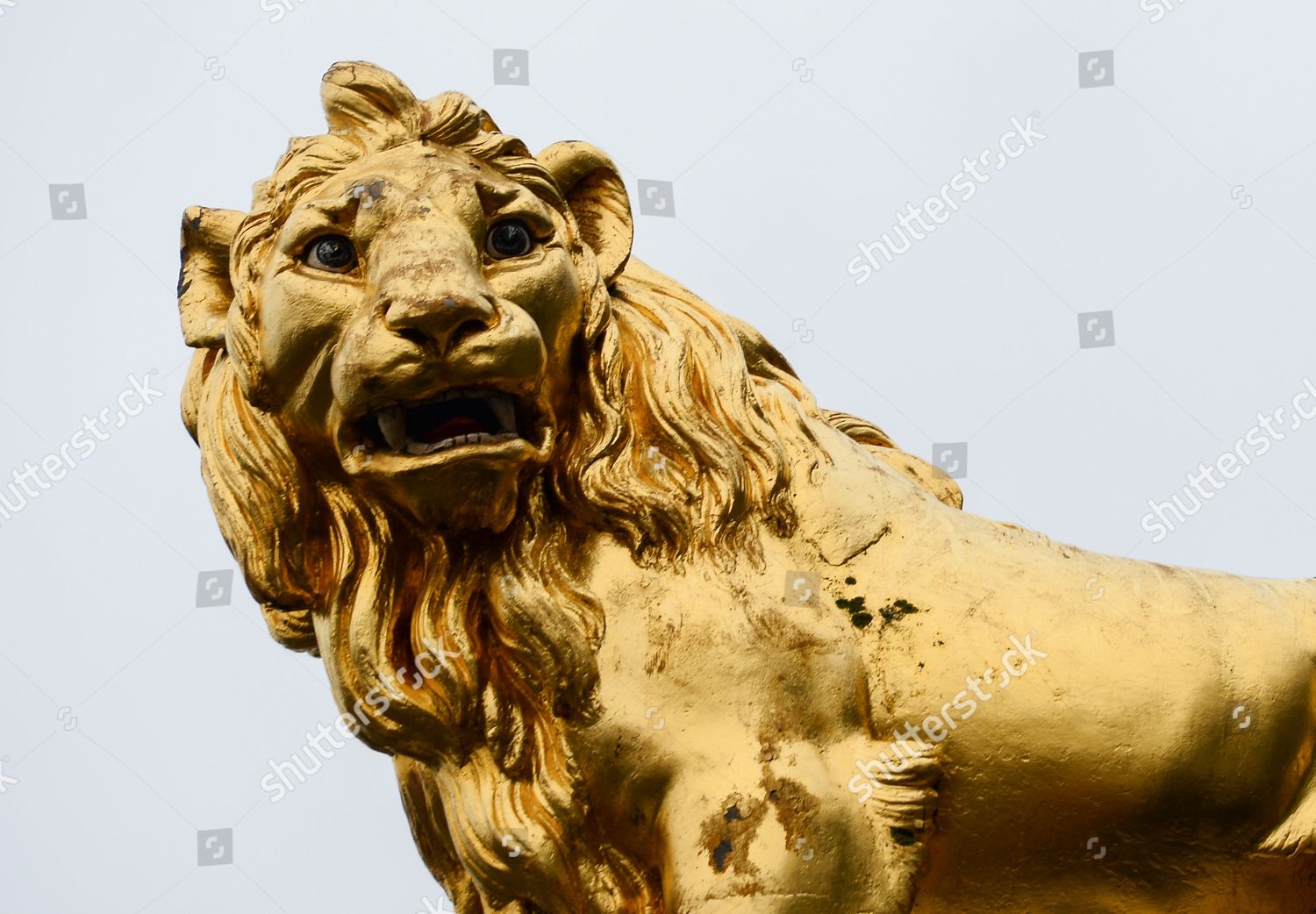Close Picture Golden Lion Statue Twickenham Editorial Stock Photo ...
