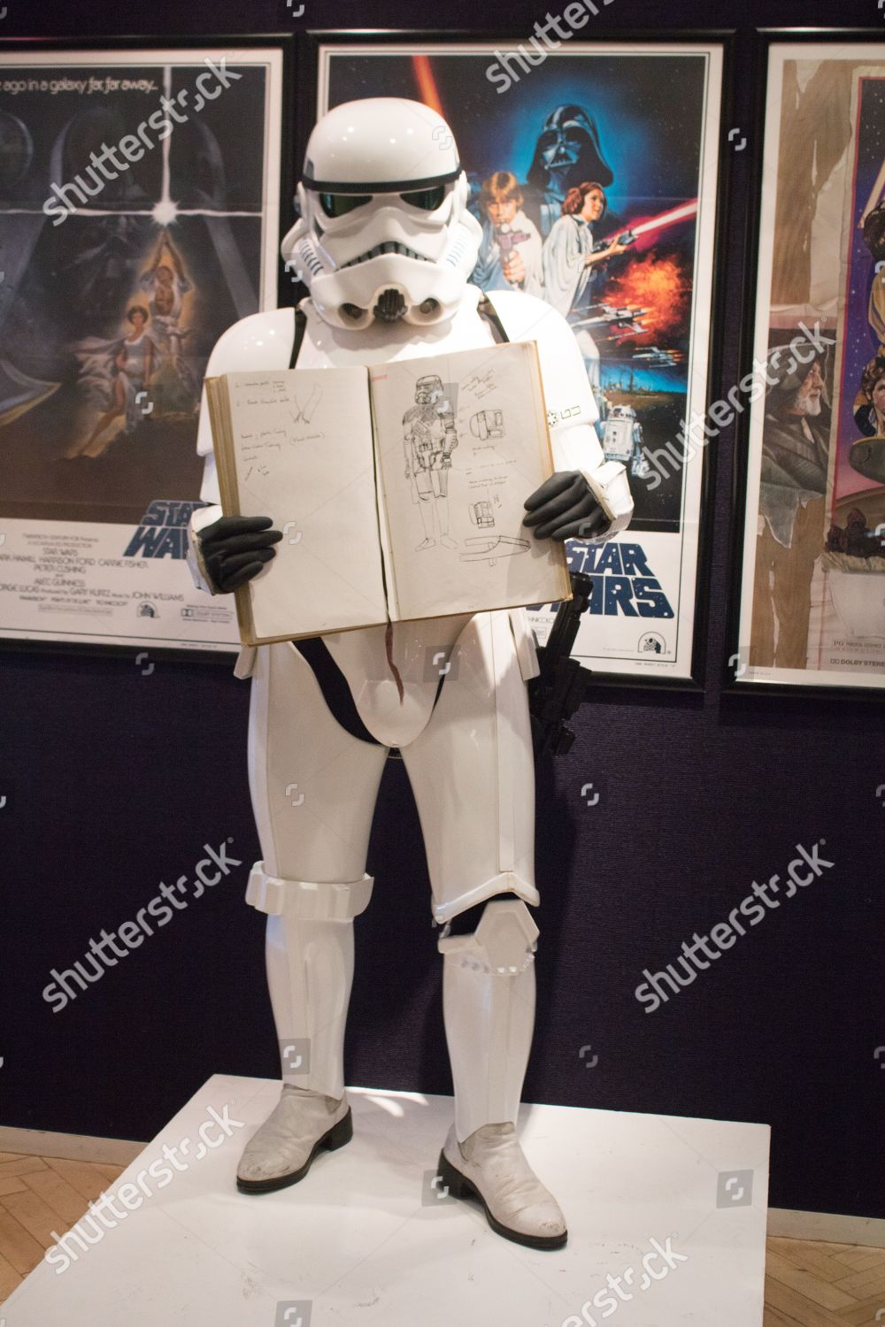 Stormtrooper Holds Sketchbooks Original Star Wars Editorial Stock Photo ...