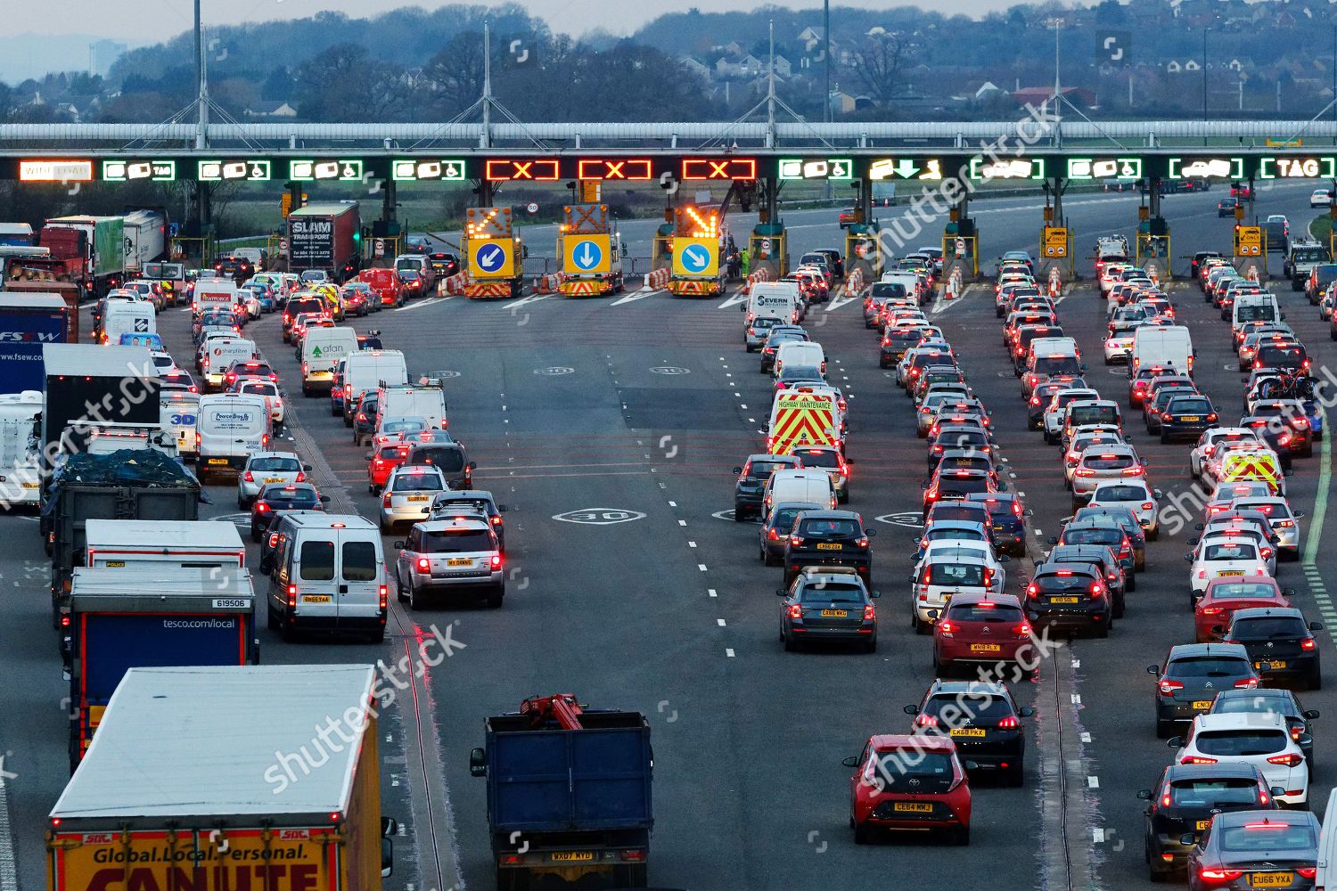 Long Queues Cars Severn Bridge Tolls Editorial Stock Photo - Stock ...