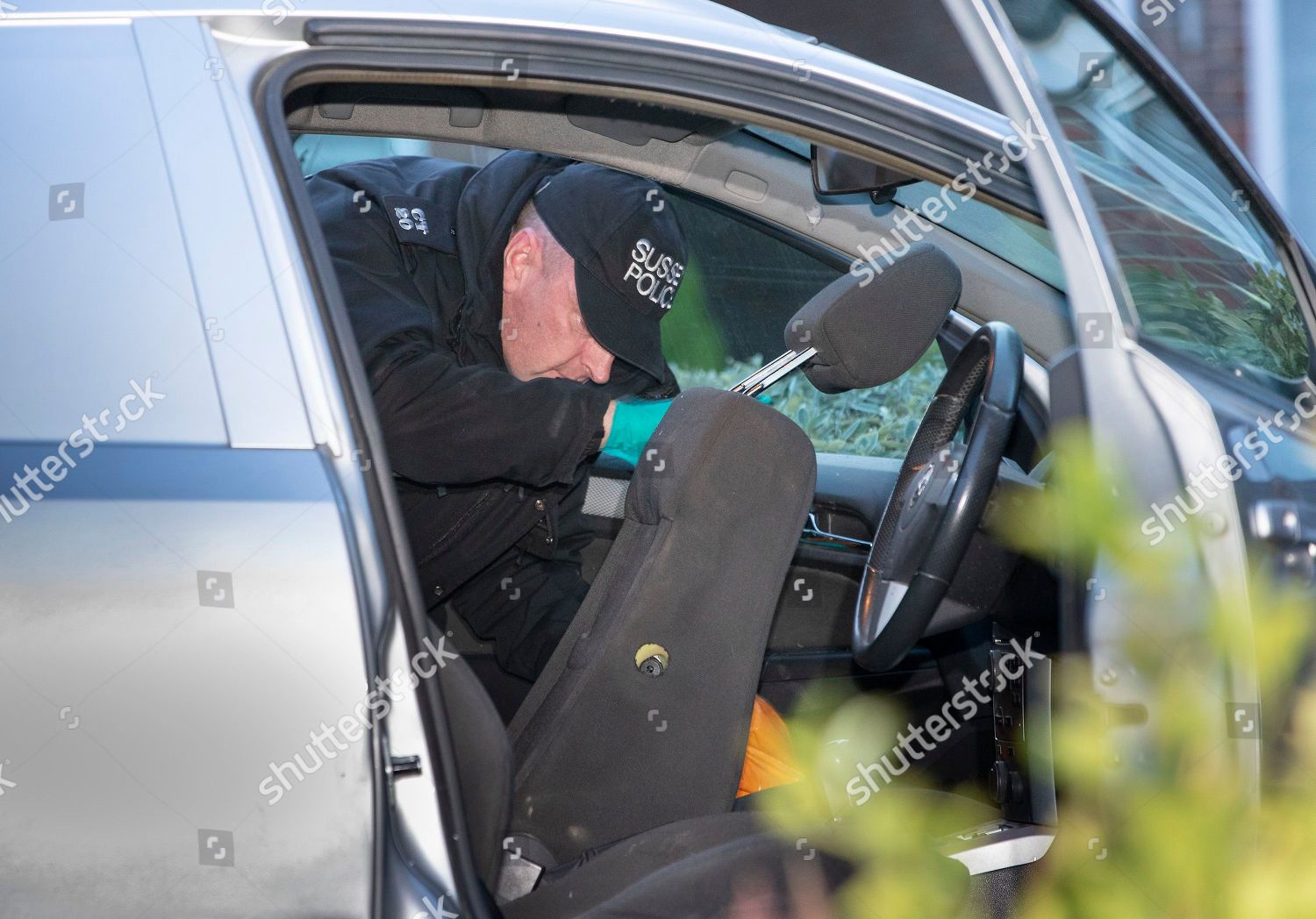 Police Search Vehicle Outside Property Crawley Editorial Stock Photo ...