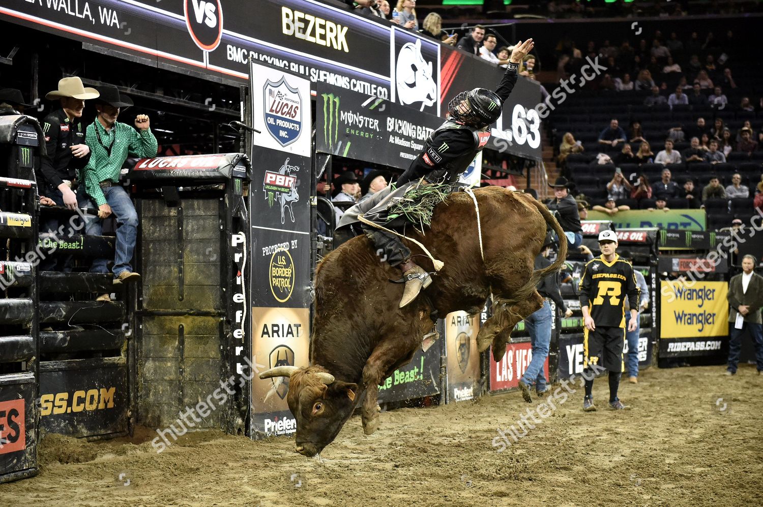 Professional Bull Rider Chase Outlaw Competes Editorial Stock Photo ...