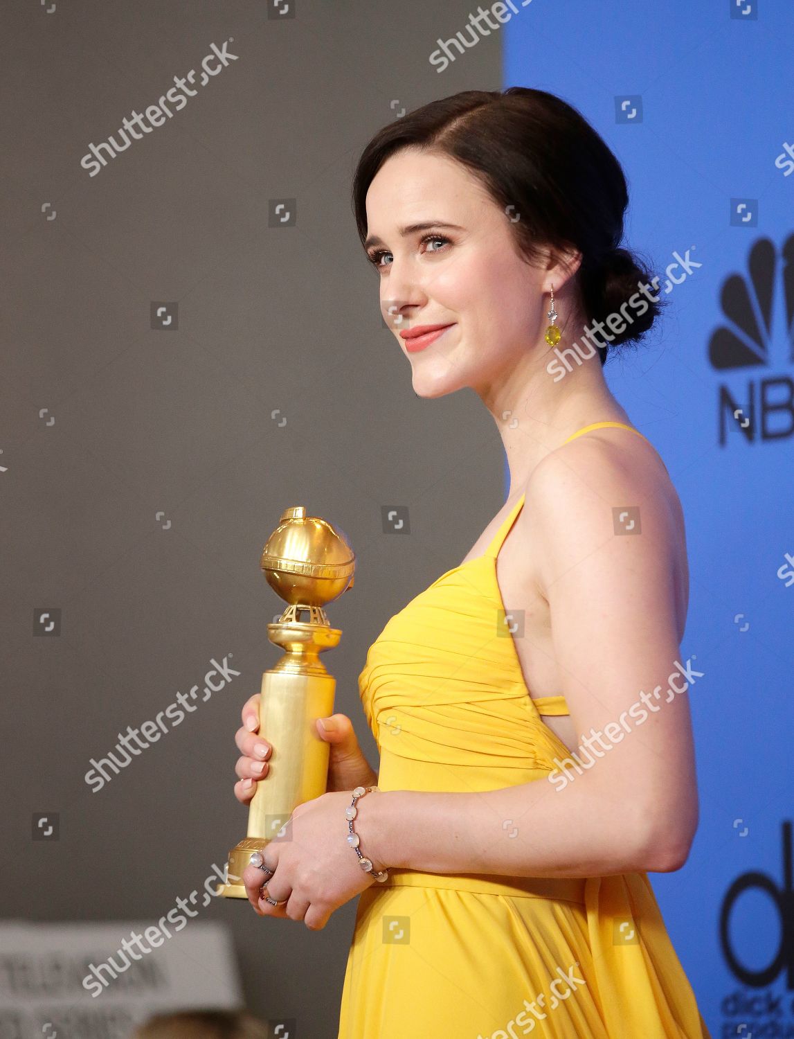 Rachel Brosnahan Holds Award Best Performance Editorial Stock Photo ...