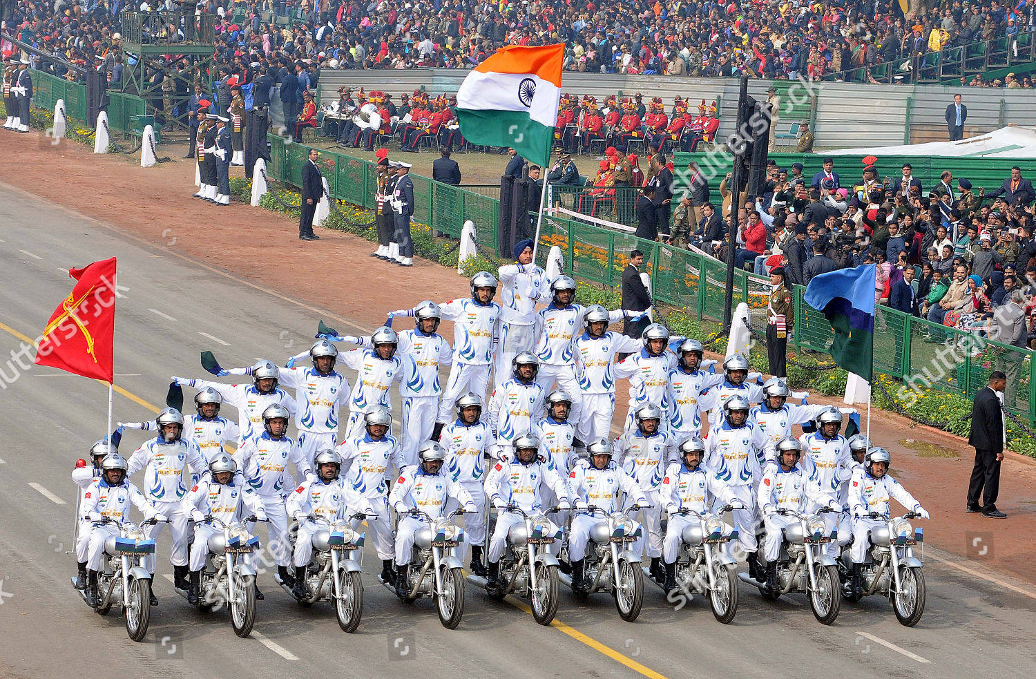 Indian Border Security Force Bsf Soldiers Editorial Stock Photo - Stock ...