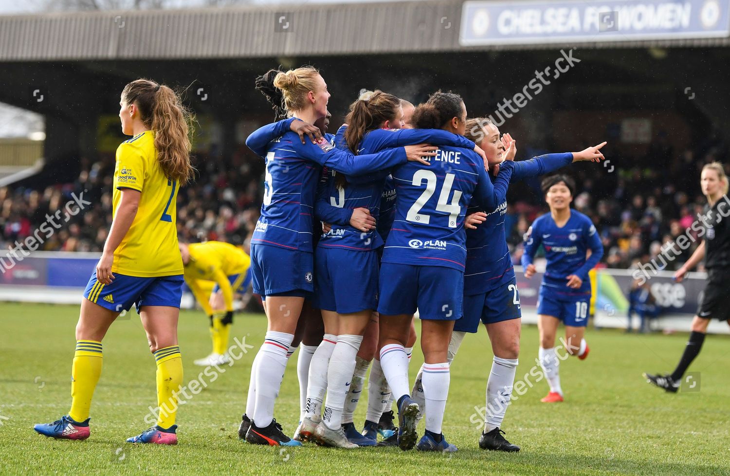 Erin Cuthbert Chelsea Celebrates After Scoring Editorial Stock Photo ...