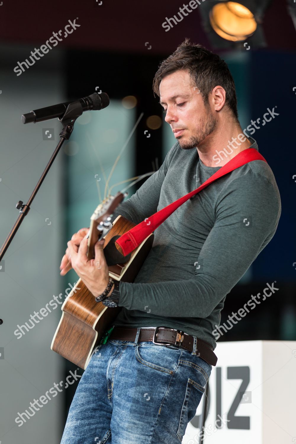 British Singer Songwriter Gareth Icke Live Editorial Stock Photo ...