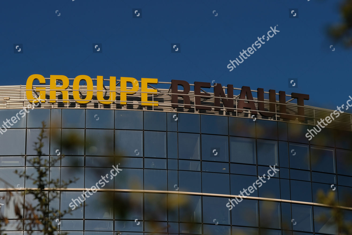 Logo Renault Sa Seen Outside Headquarters Editorial Stock Photo - Stock ...