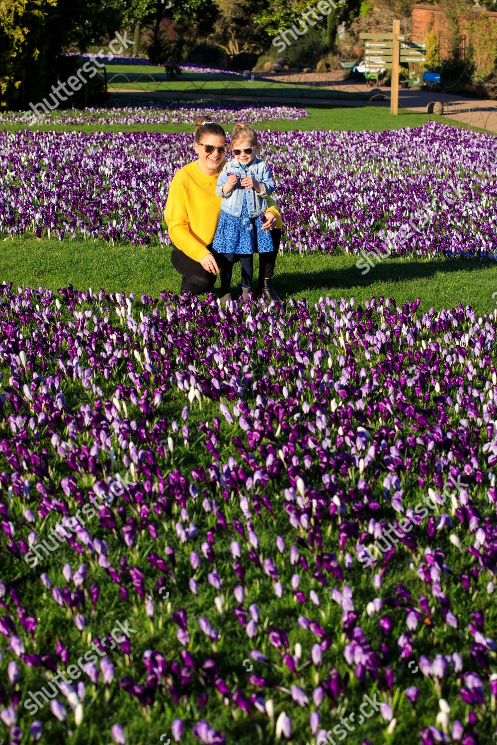 Garden Visitors Laura Fidler Daughter Everly Editorial Stock Photo ...