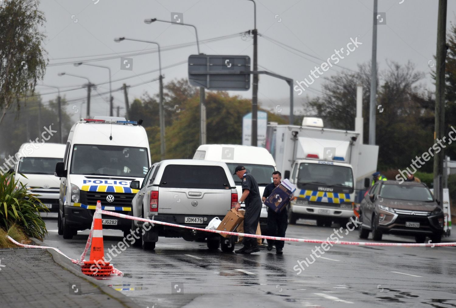 Police Officers Linwood Mosque Christchurch New Editorial Stock Photo ...