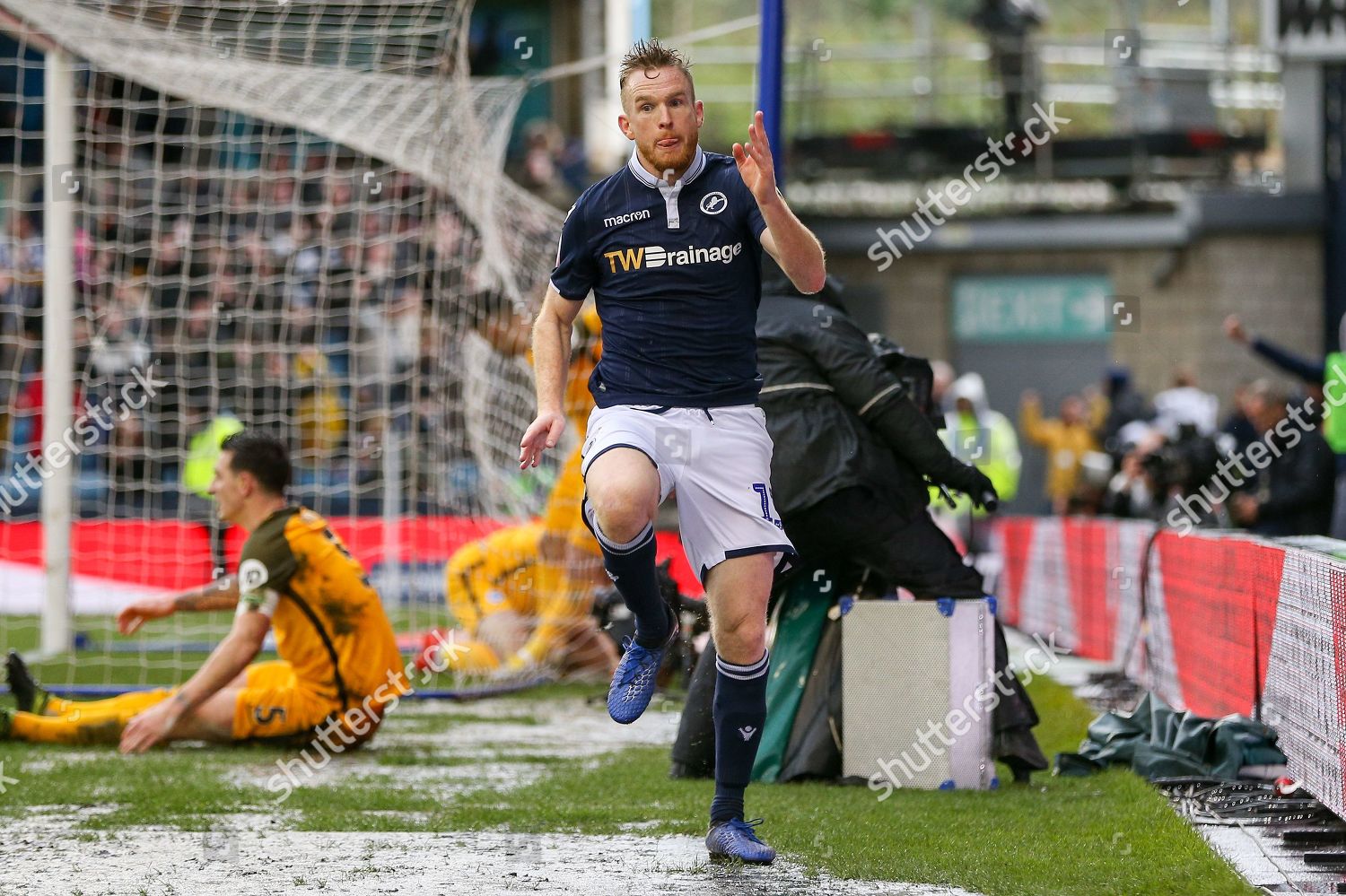 Goal Millwall Defender Alex Pearce 15 Editorial Stock Photo - Stock ...