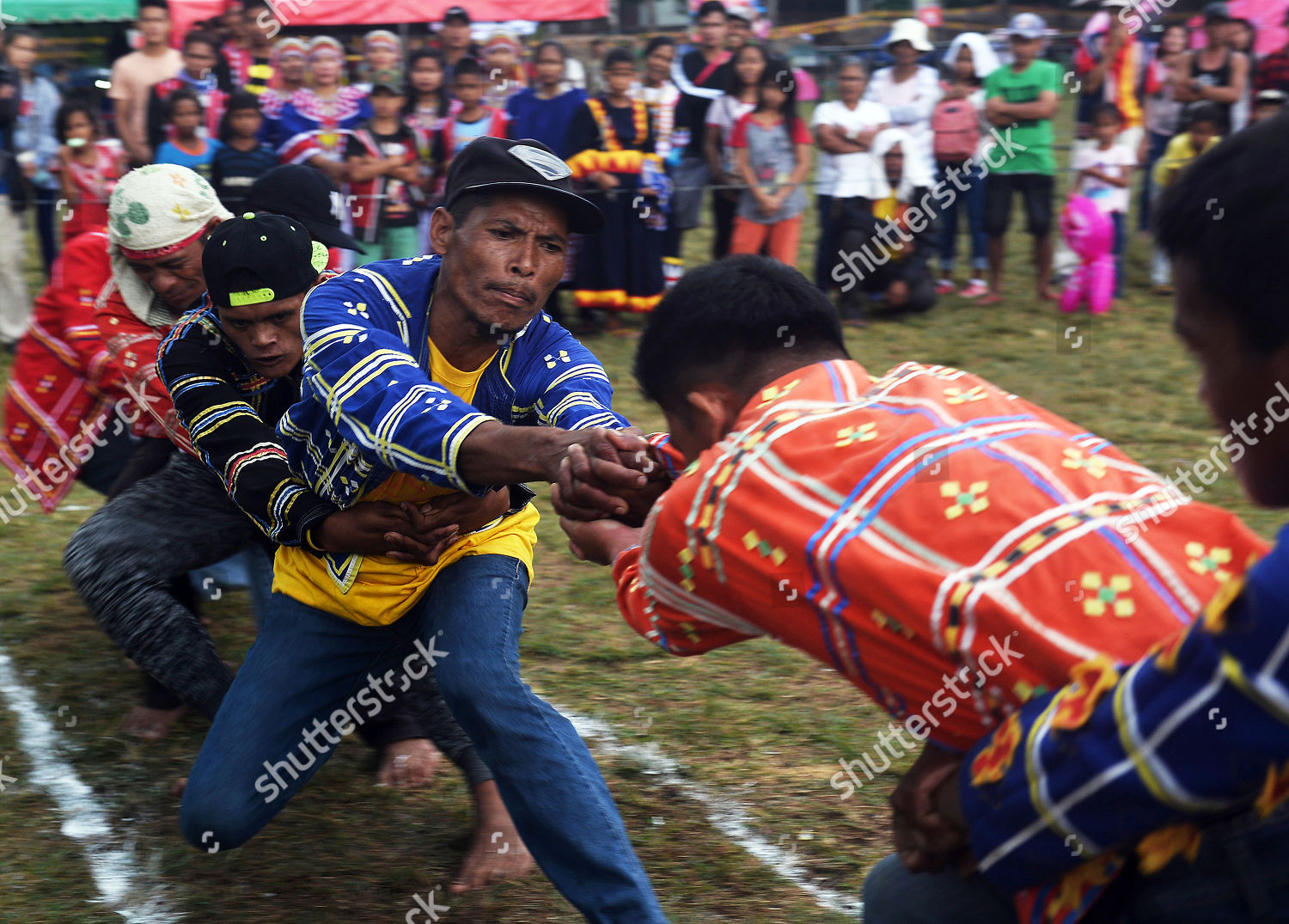 Filipinos Indigenous Manobo Matigsalug Tribes Compete Editorial Stock ...