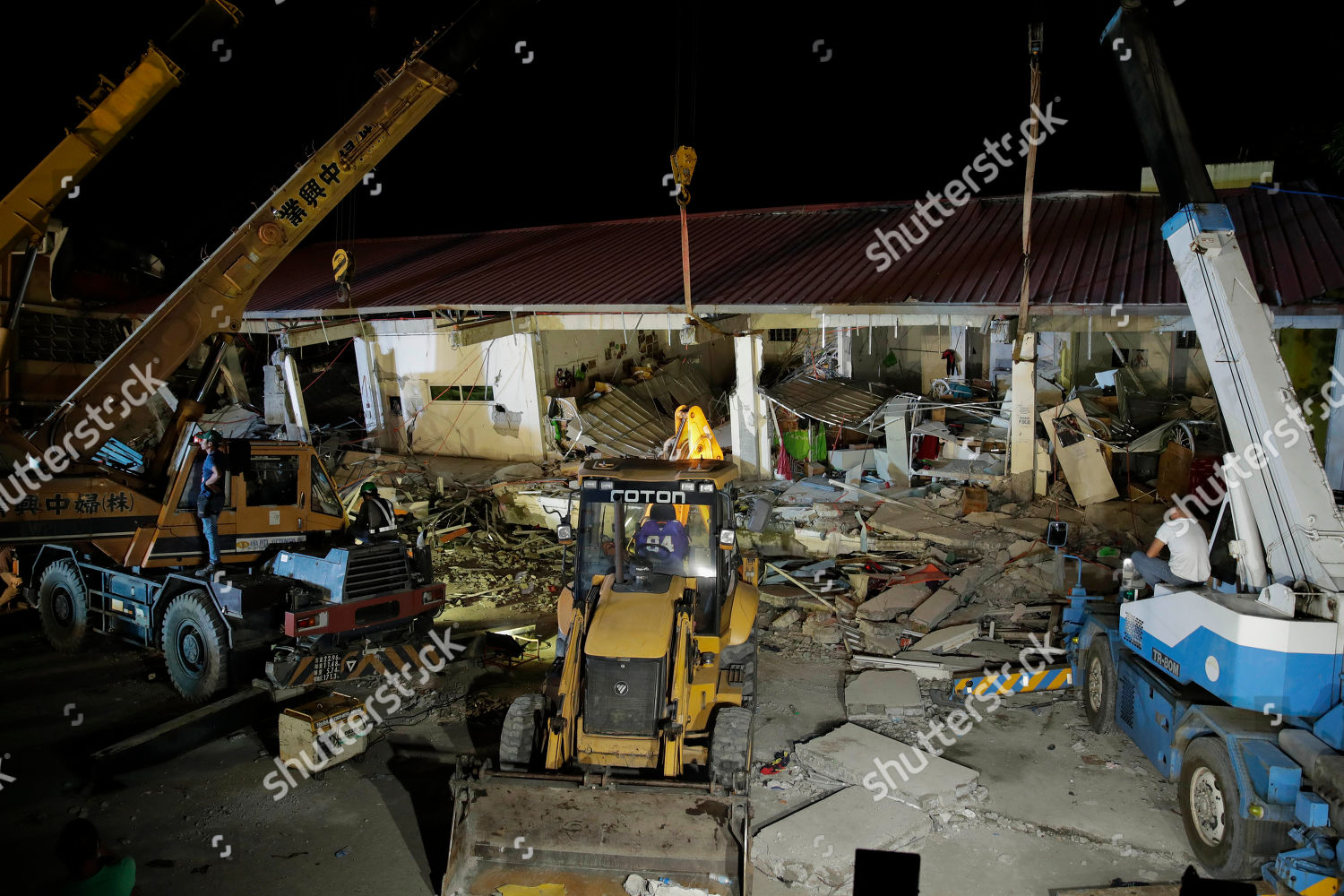 Site Damaged Commercial Building Following Earthquake Editorial Stock ...