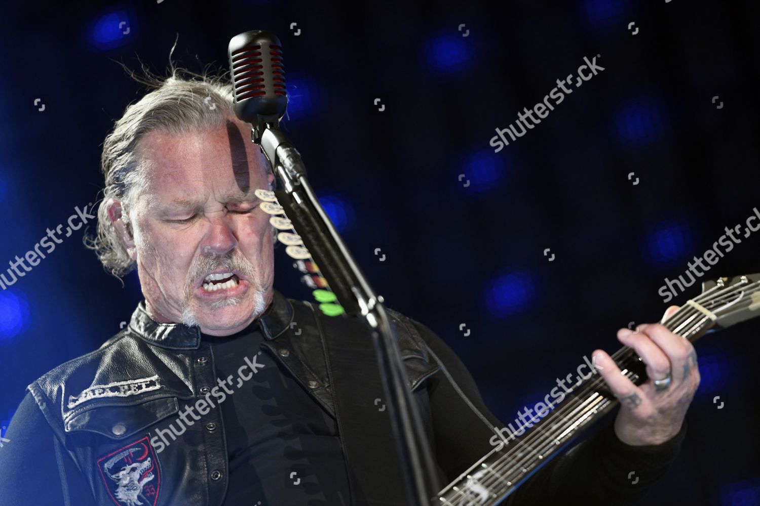 Metallicas Lead Singer James Hetfield Performs Editorial Stock Photo ...