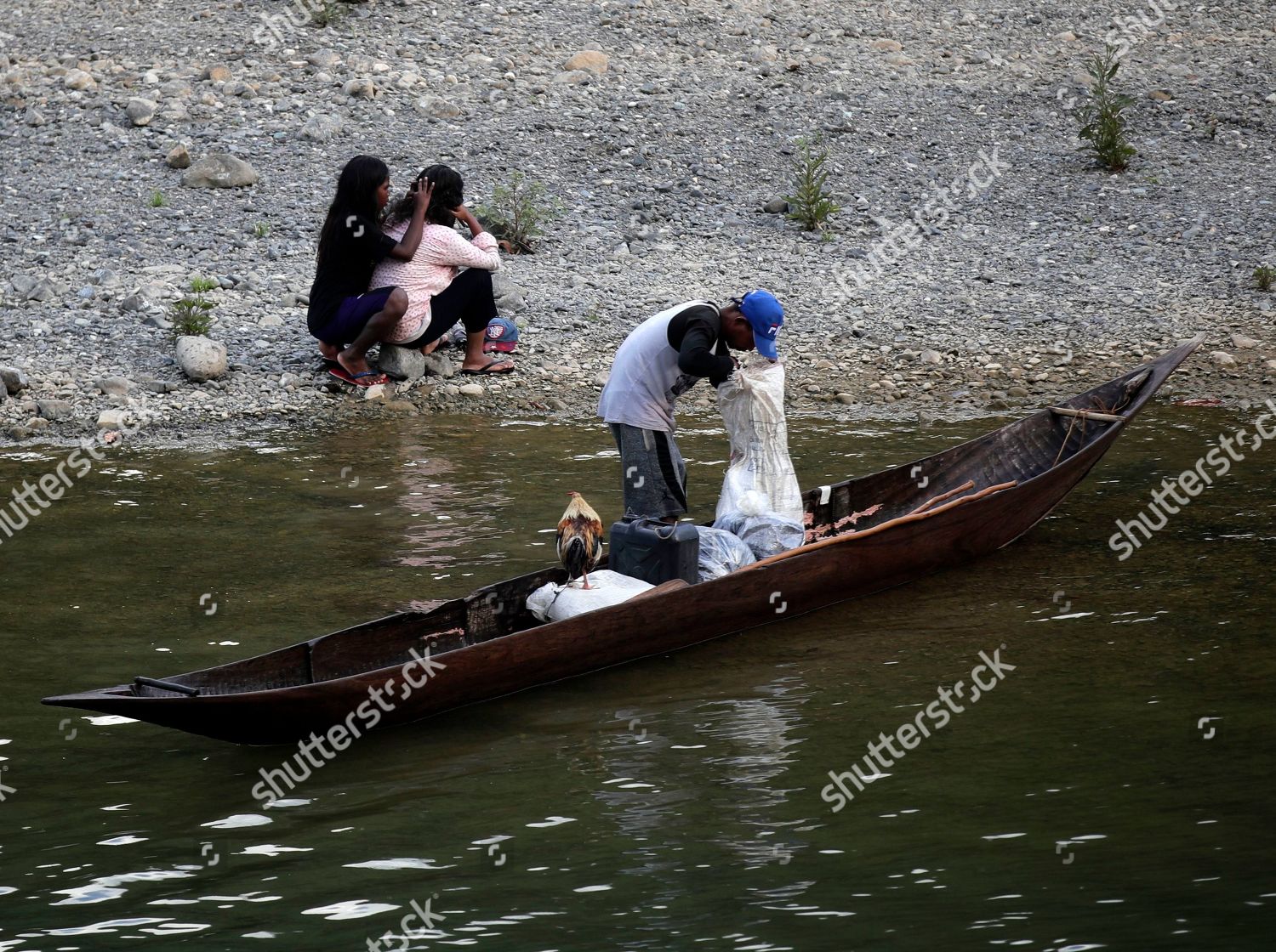 Filipinos Belonging Indigenous Dumagat Tribe Rest Editorial Stock Photo ...