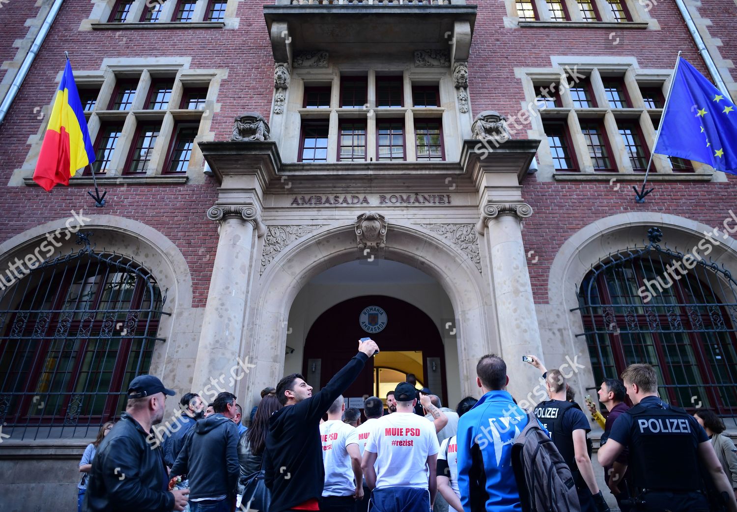ROMANIAN CITIZENS WAIT GET ACCESS EMBASSY Editorial Stock Photo - Stock ...