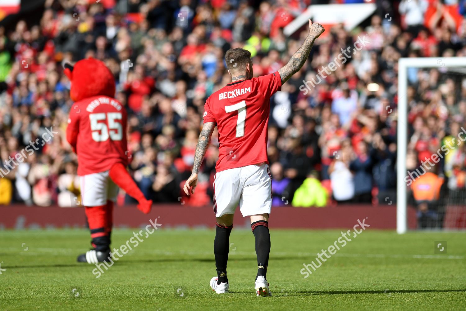 David Beckham Manchester United Gives Thumbs Editorial Stock Photo ...