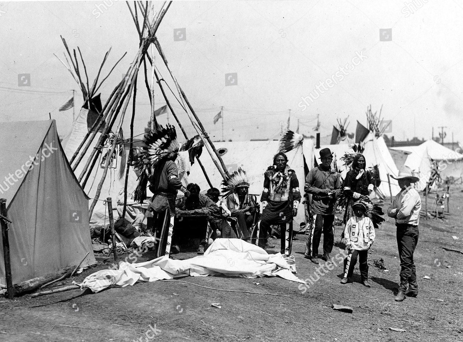 Sioux Indiansa Group Sioux Indians Their Editorial Stock Photo - Stock ...