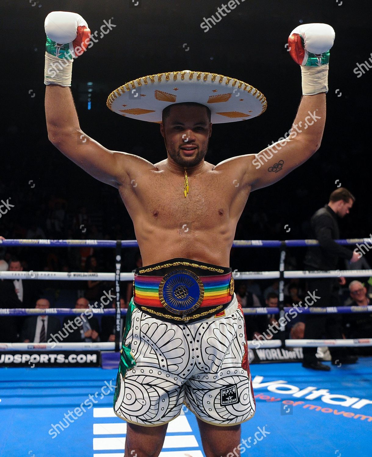 Lenroy Thomas V Joe Joyce Behind Editorial Stock Photo - Stock Image ...
