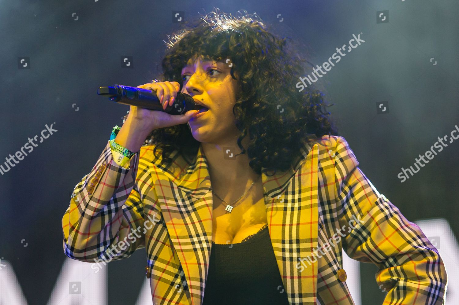 Mahalia Burkmar Performing On John Peel Editorial Stock Photo - Stock ...