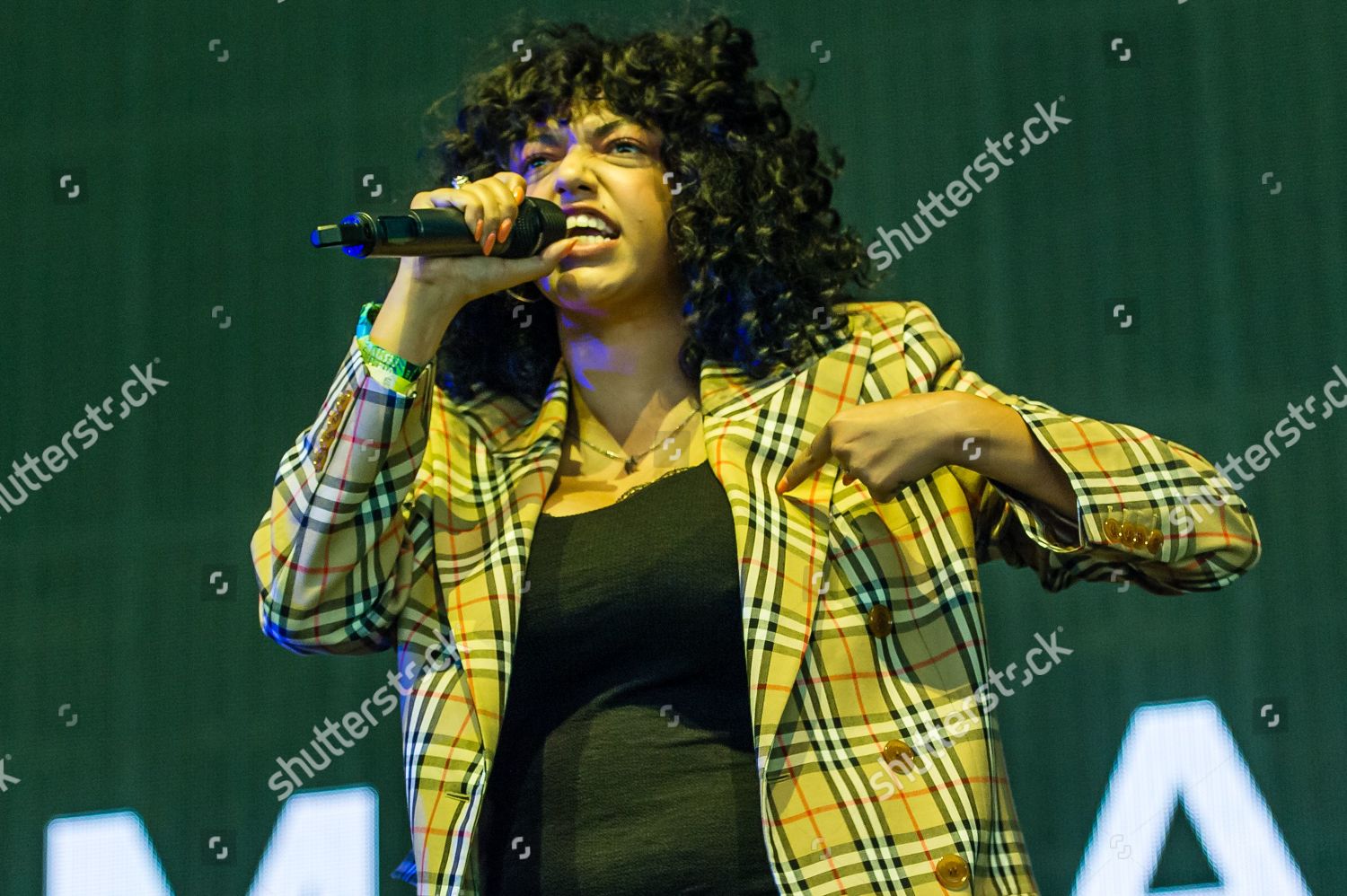 Mahalia Burkmar Performing On John Peel Editorial Stock Photo - Stock ...