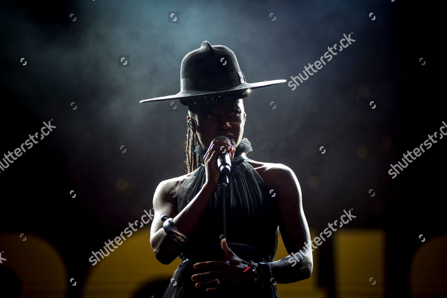 British Singer Songwriter Skye Edwards Morcheeba Editorial Stock Photo ...