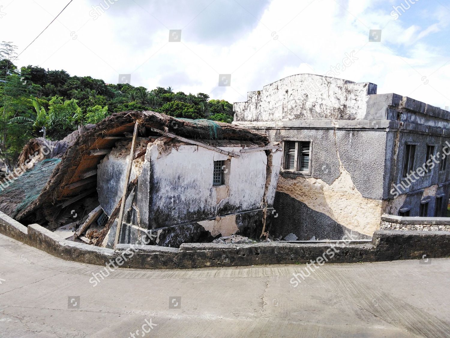 Buildings Severely Damaged After Earthquake Itbayat Editorial Stock ...